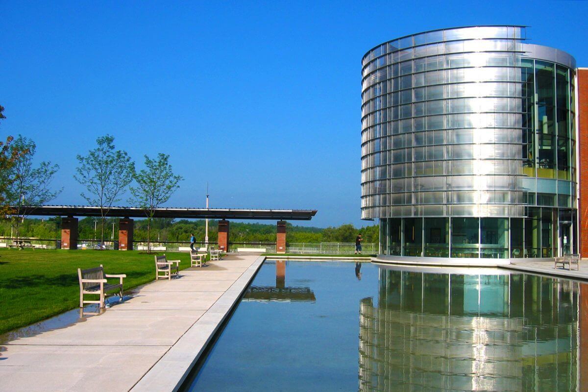 Schollen & Company Inc. UOIT-Durham College Campus - Schollen & Company ...